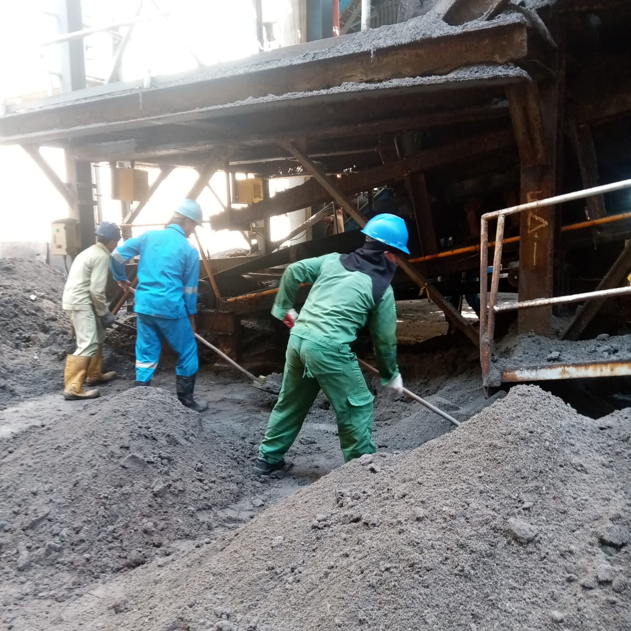 PT Rizki Jaya Bersama Dan Kontraktor Adakan Giat Gotong Royong Rutin ...